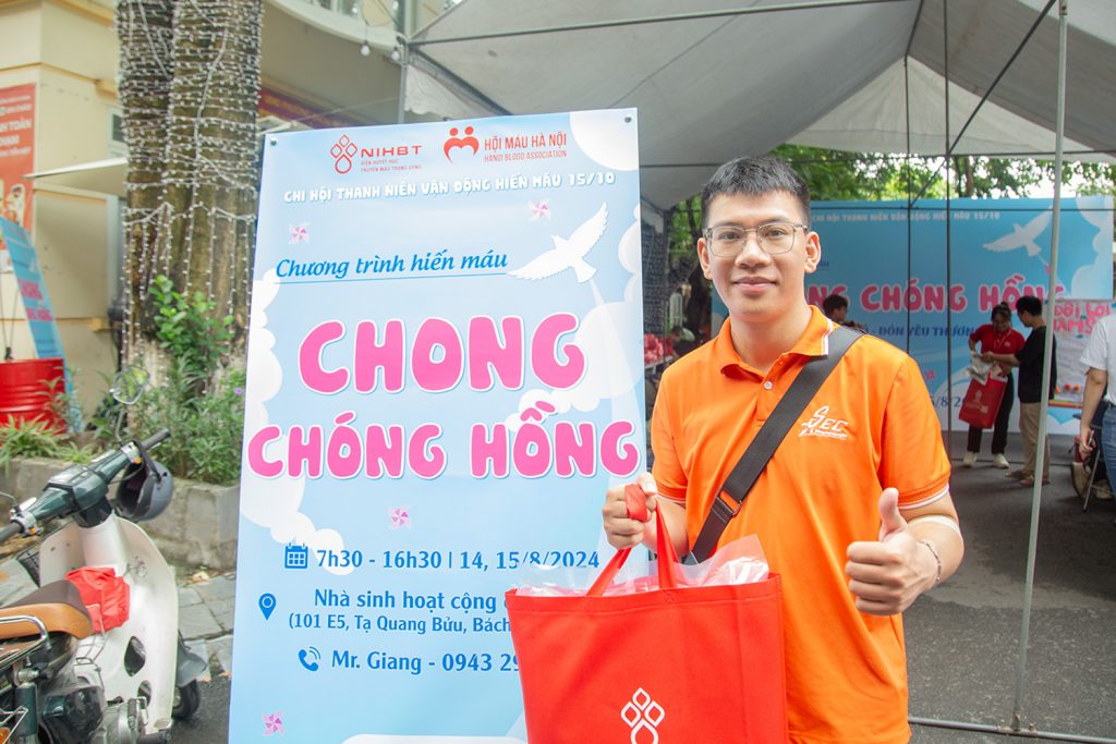 Chong chóng hồng 2024 - Đủ yêu thương, hạnh phúc sẽ đong đầy - Viện ...